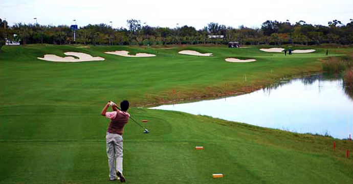 Infinitum Lakes (Ex Lumine) Golf Course, Spain, Costa Dorada